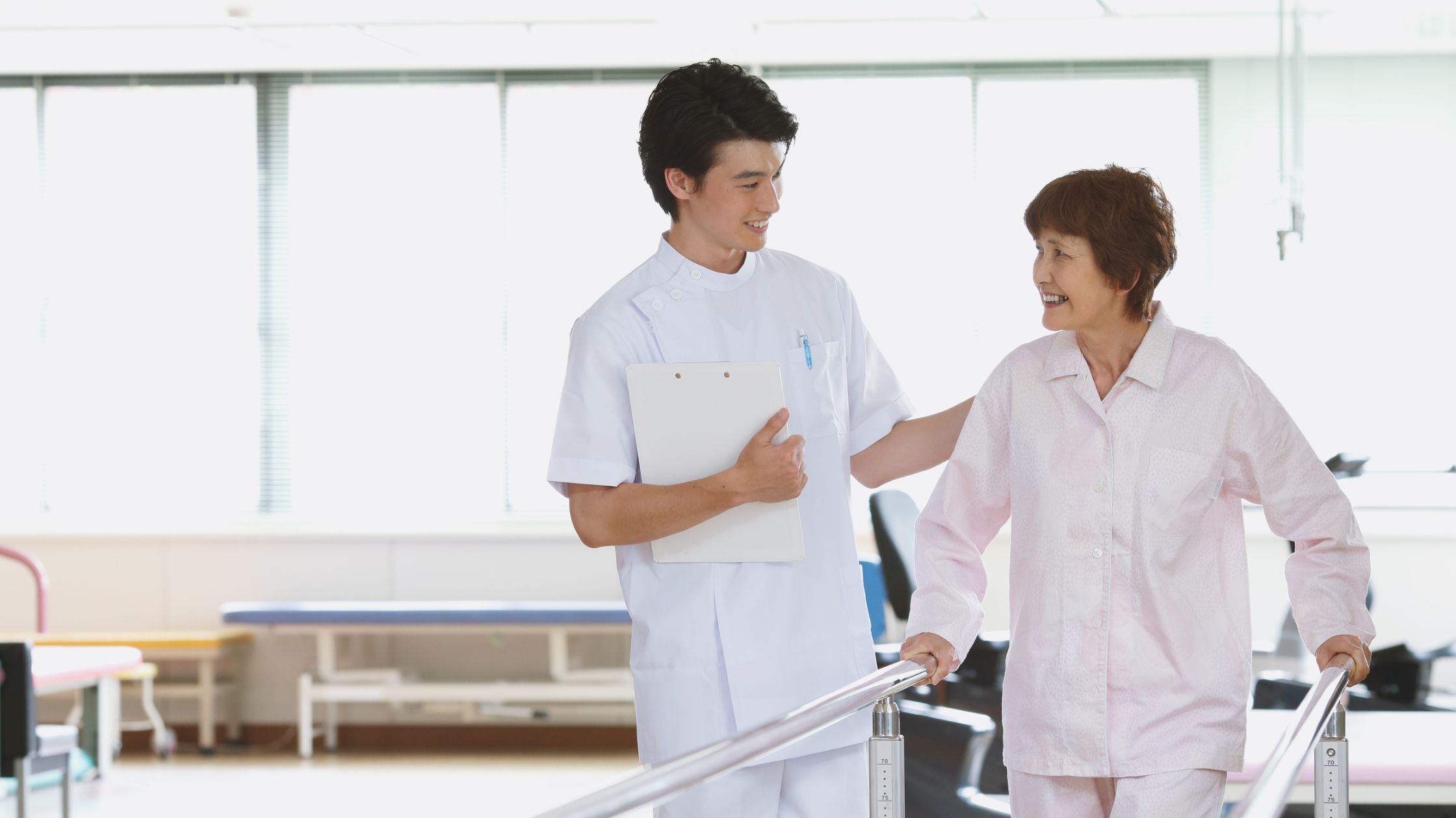 Physical Rehabilitation Center: What to Expect & How to Choose the Best ...